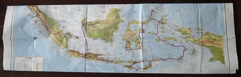 Elizabeth Pisani autrice di Indonesia Ecc. Viaggio in una società ...