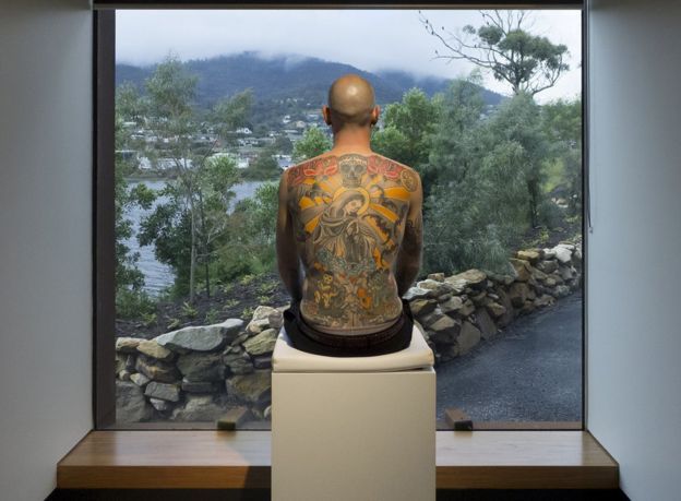 Tim Steiner e Wim Delvoye. Storia di tatuaggi - art a part of cult(ure)