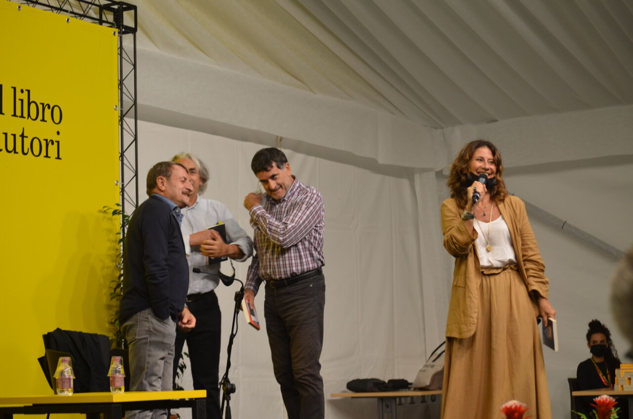 Anna Maria Caputo, Autore presso art a part of cult(ure)