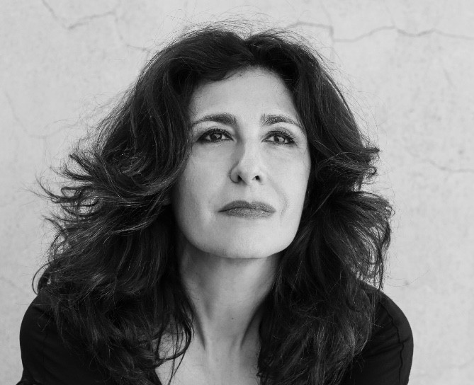 Antonella Attili determinazione, resistenza e impegno: un'attrice ...