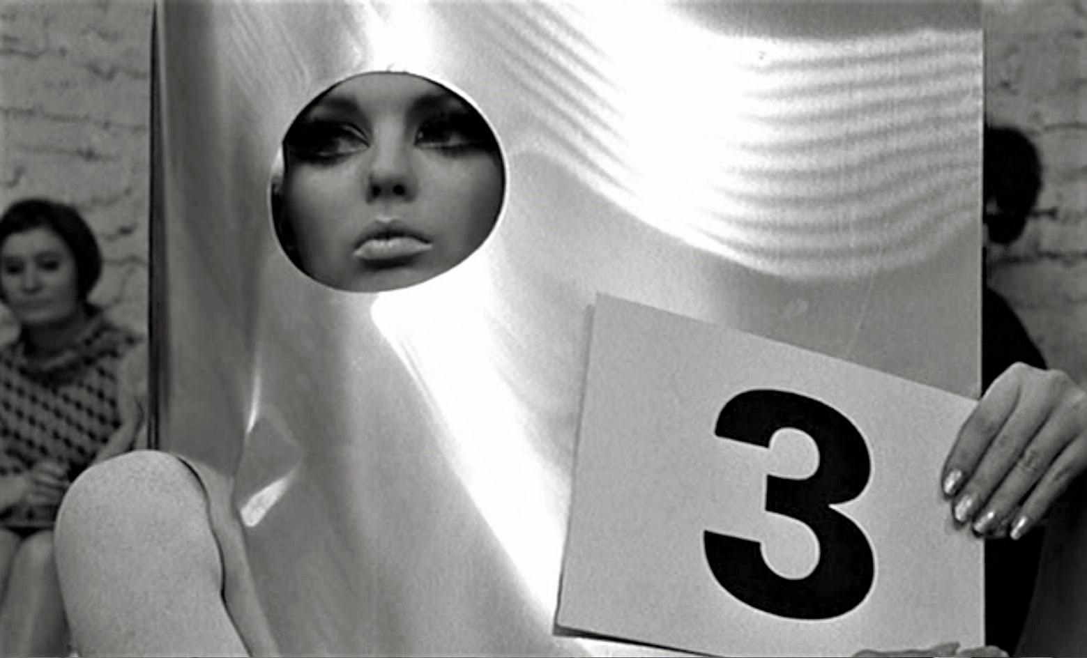 William Klein. Un ricordo. Il film corrosivo su Moda e Media Qui êtes ...