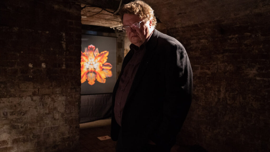 Beyond Nature. I fiori psico-siderali 3D di Jeff Robb in mostra a ...