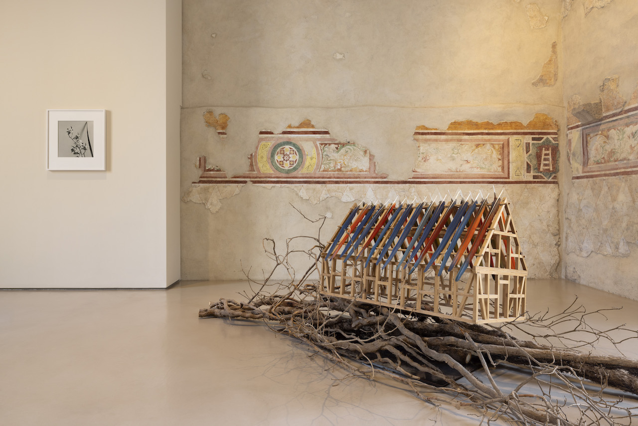 Oltre il buio, la luce in mostra alla Rocca di Angera sul Lago Maggiore ...