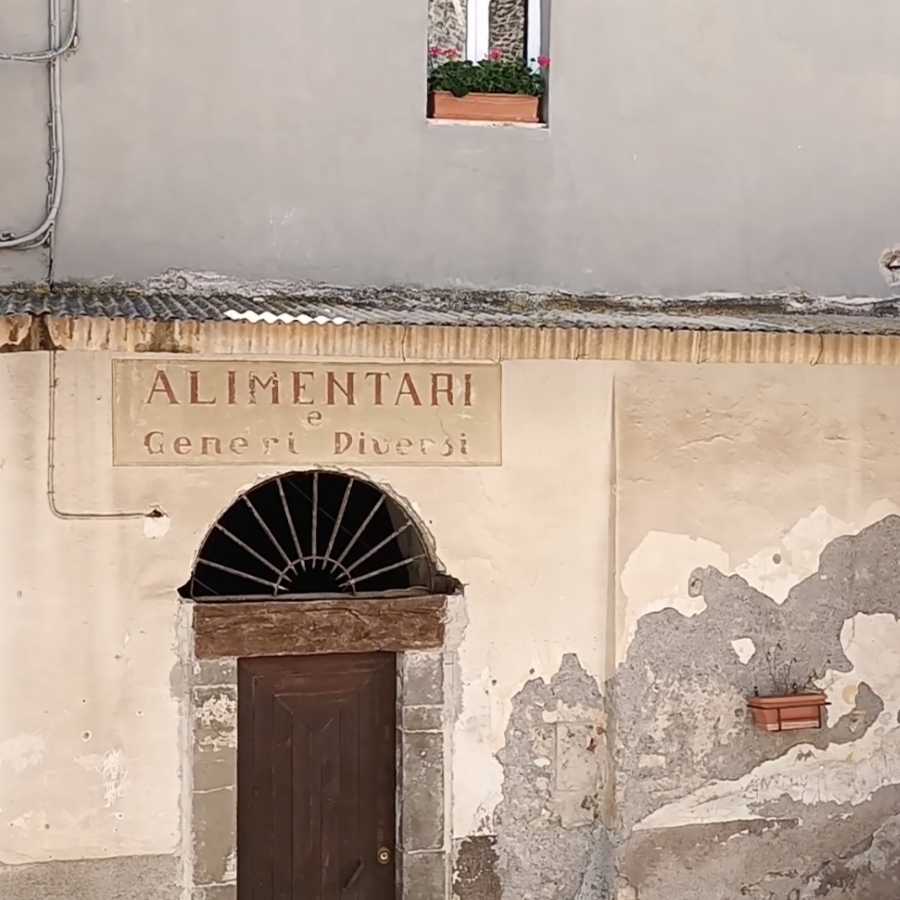 Casa Appennino, sui monti Lucretili. Nuovo luogo d'arte e d'incontro. Intervista all'artista ...