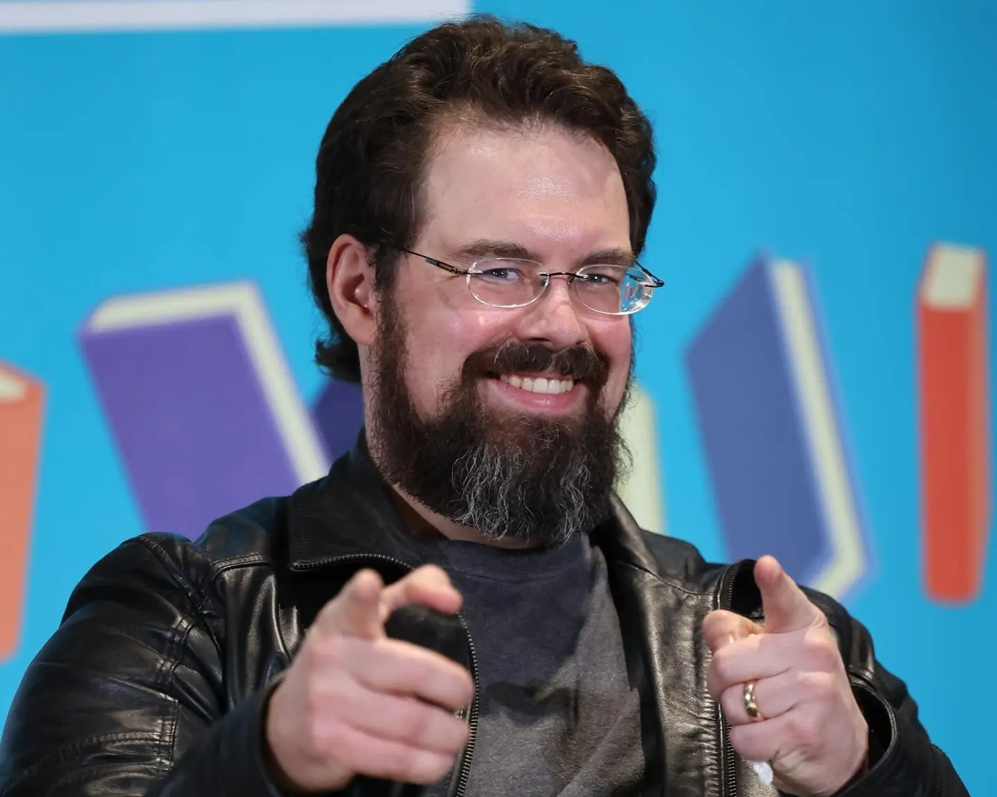 PLPL #6. Anche gli eroi fantasy crescono. Christopher Paolini a Più ...